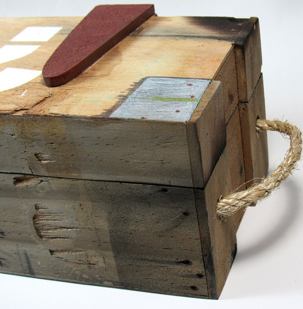COD Zombies Inspired Mini Mystery Box With Sounds - NerdCrafted.com